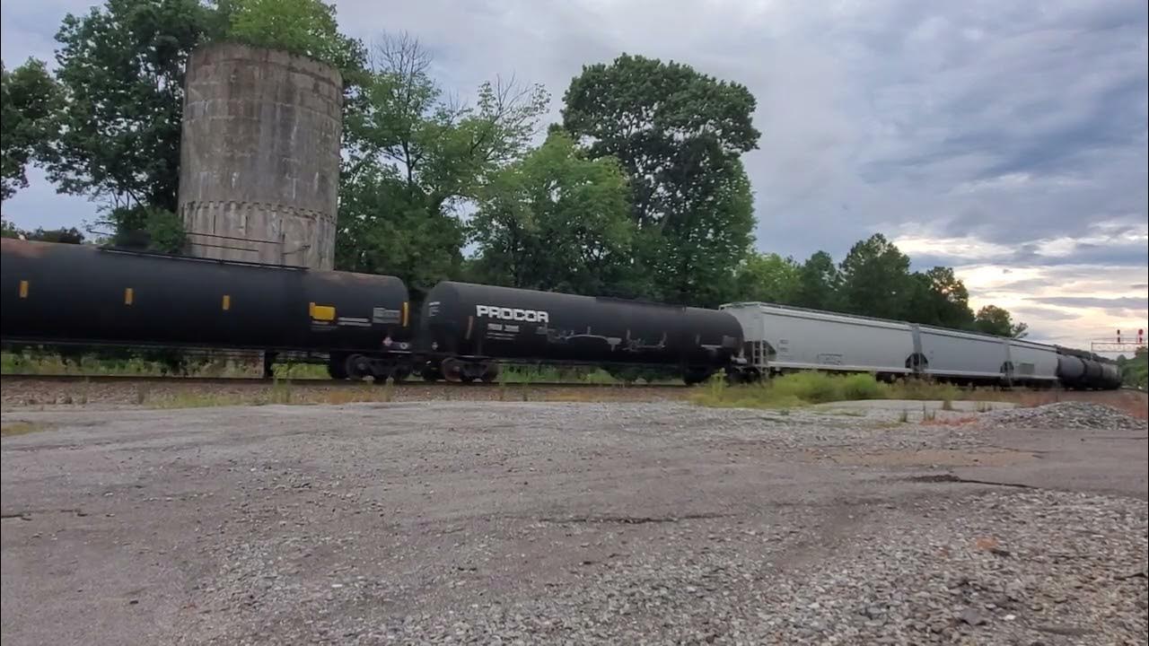 NS 7711 & UP 7013 clear bootleggers crossing with the southbound manifest...NS 4845 as a rear ...