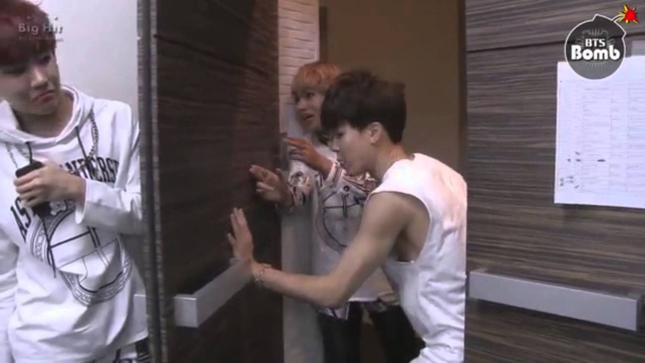 BTS (Bangtan Boys) • Friends • - YouTube