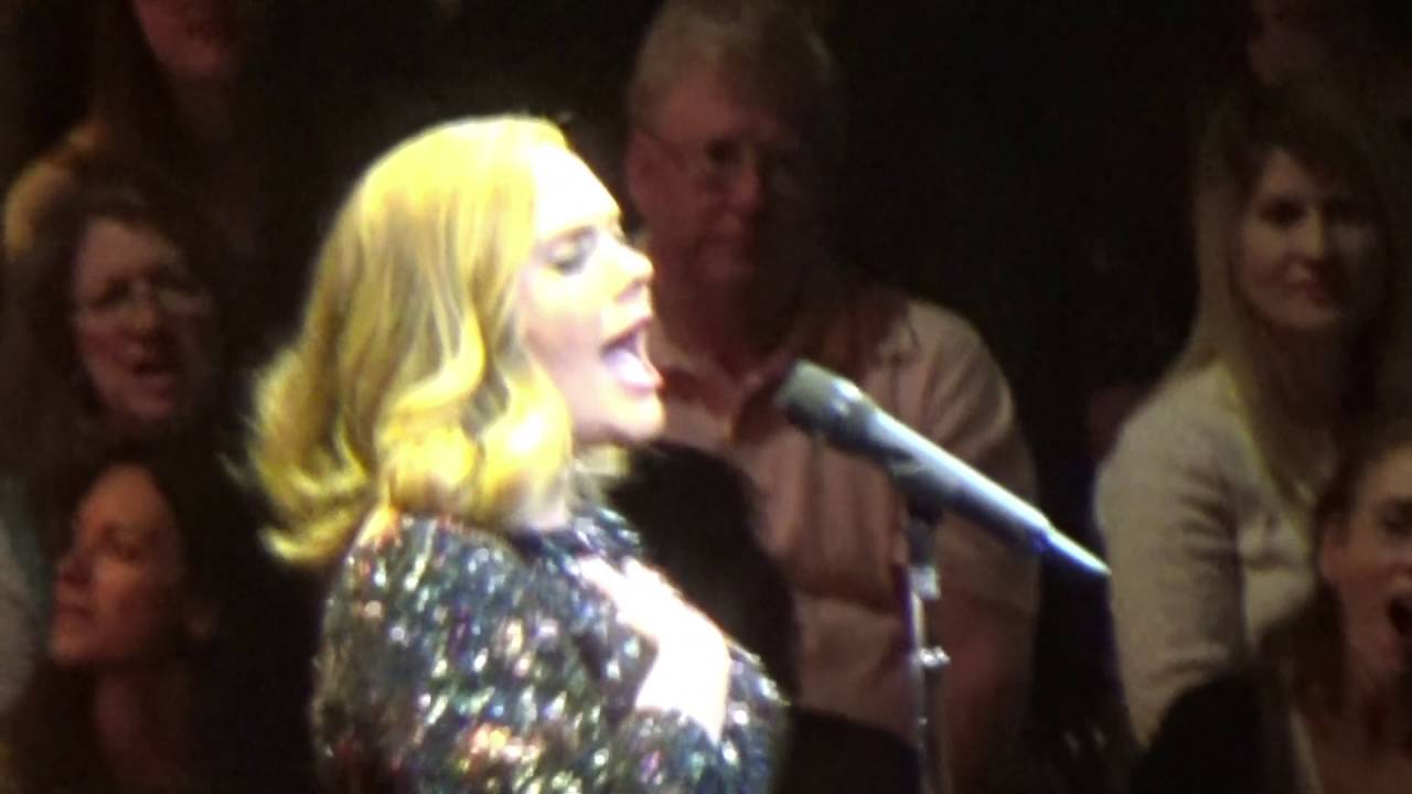 ADELE - Sweetest Devotion (Live in Barcelona, May 25, 2016) - YouTube