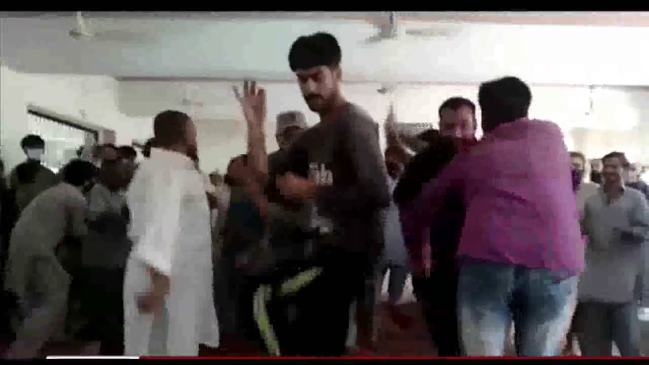 Prisoners Dance in Karachi Central Jail after Defeating Coronavirus ...