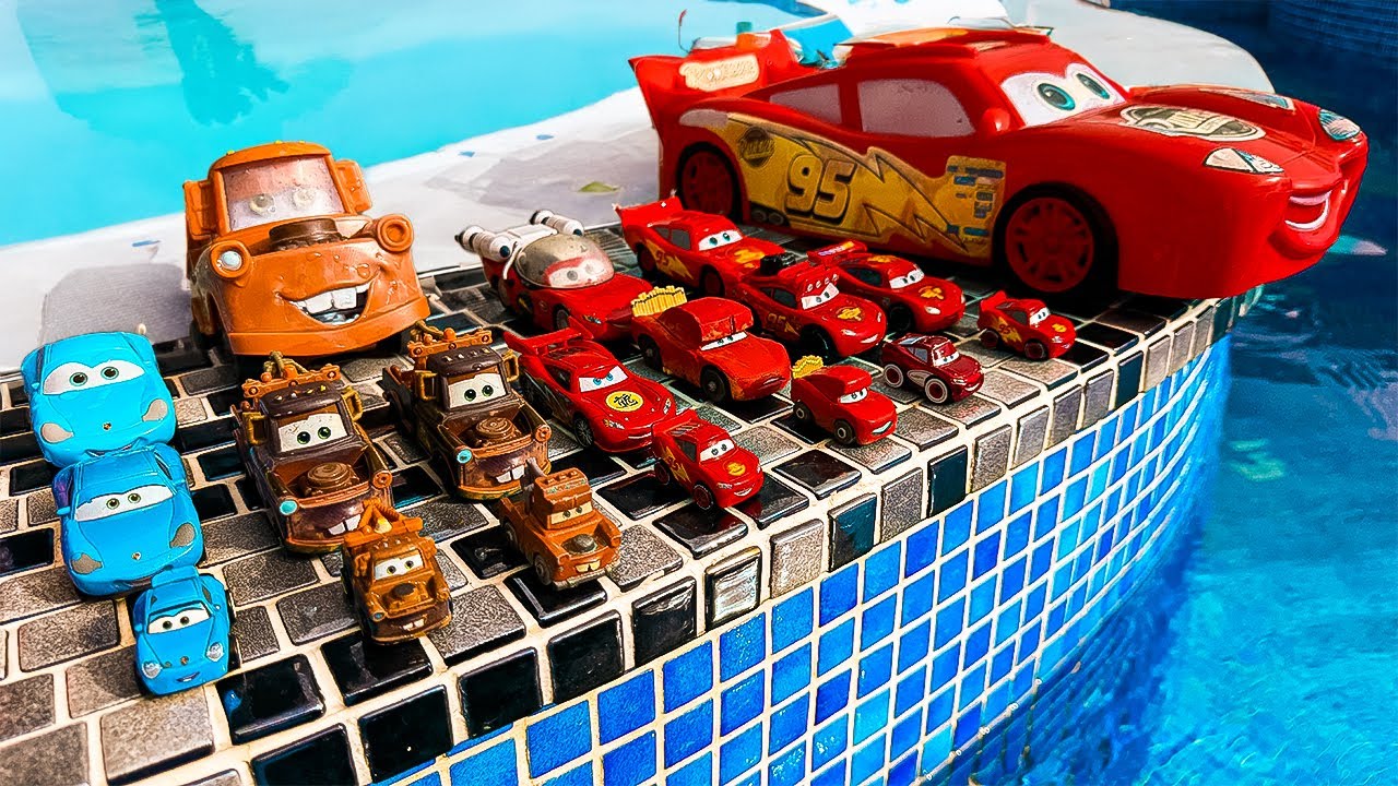 Disney Pixar Cars falling into deep pool, Lightning McQueen, Tow Mater ...