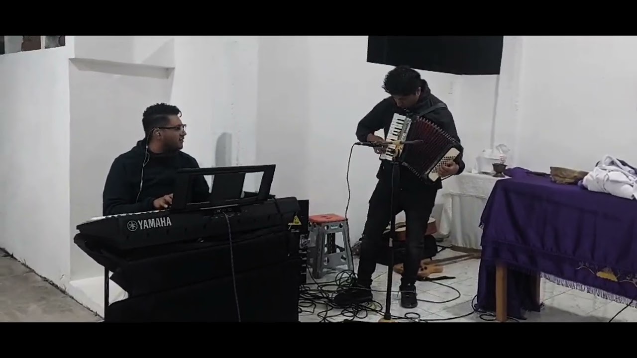 LAPIDA IMBORRABLE EN ACORDEÓN -ADRIAN NIEVES - YouTube