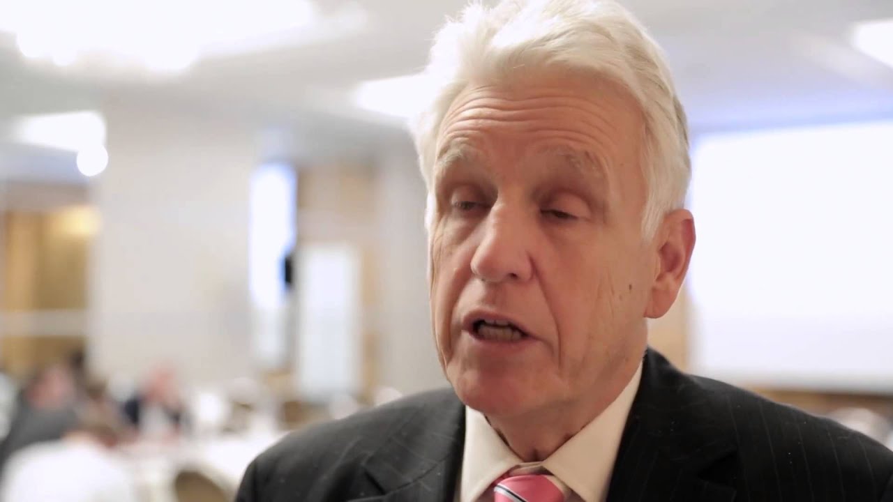 Nicholas Owen - BBC - YouTube
