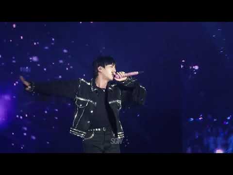 JIN - BTS Medley (Dynamite + Butter + Mikrokosmos + Spring Day) _  RUN SEOKJIN TOUR IN GOYANG [4K]