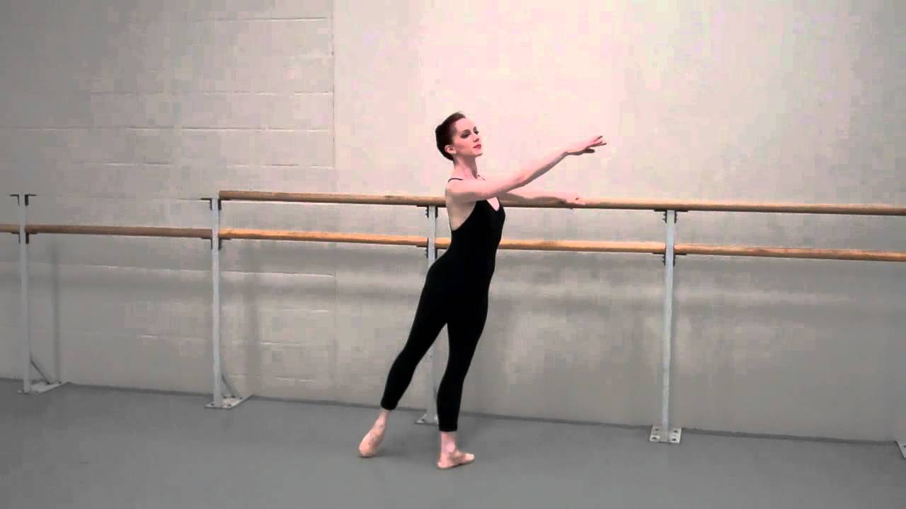 Grand battements - YouTube