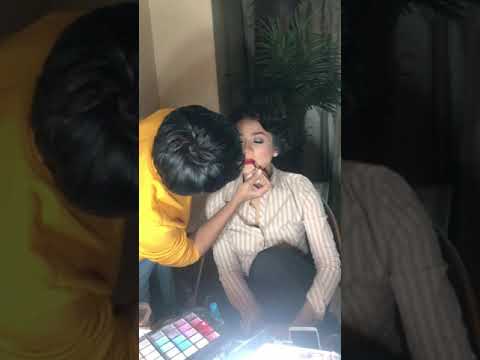 Simple Party Makeup for Nirina Zubir