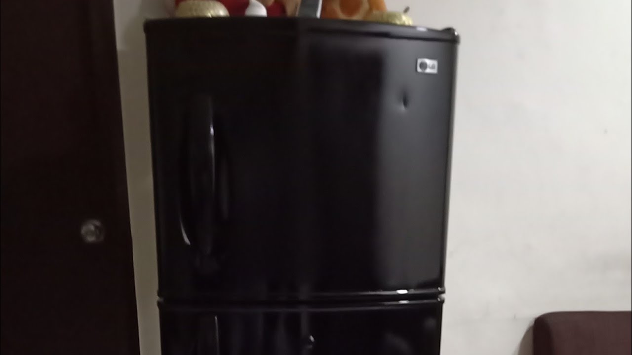 How to Paint:12 year old : LG Refrigerator: Getting a New Look - YouTube