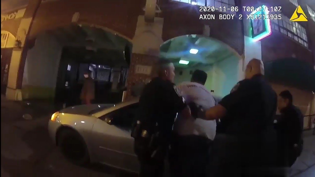 Bodycam Footage From Police Shootout in Dallas, Texas - YouTube