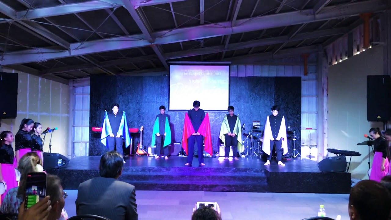 JTG Japan’s Victorious 15 Years - Flag & Tambourine Dance - YouTube