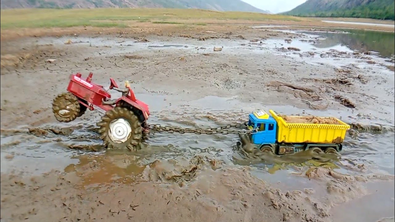 Tractor Pulling Truck Stuck in Mud | Muddy Toys | Cs King Toy - YouTube