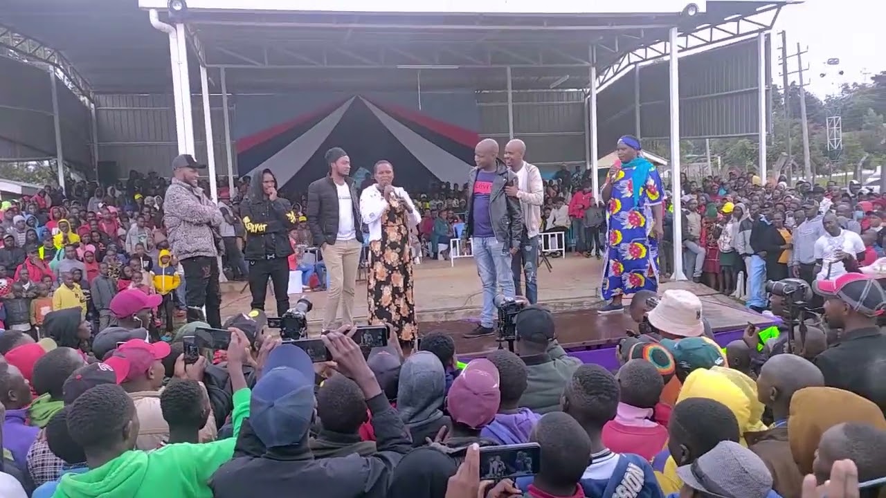 Top kalenjin Artists funny Introduction during DJWEZO anniversary/cyrus ...