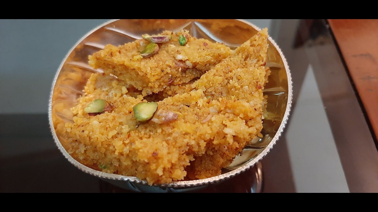 NARAL KESAR BARFI RECIPE/नारळ केसर बर्फी - YouTube