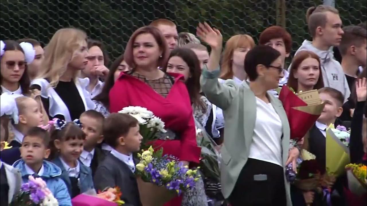 Линейка в 9 гимназии 1 сентября 2022год. +Дрон. Красноярск. - YouTube