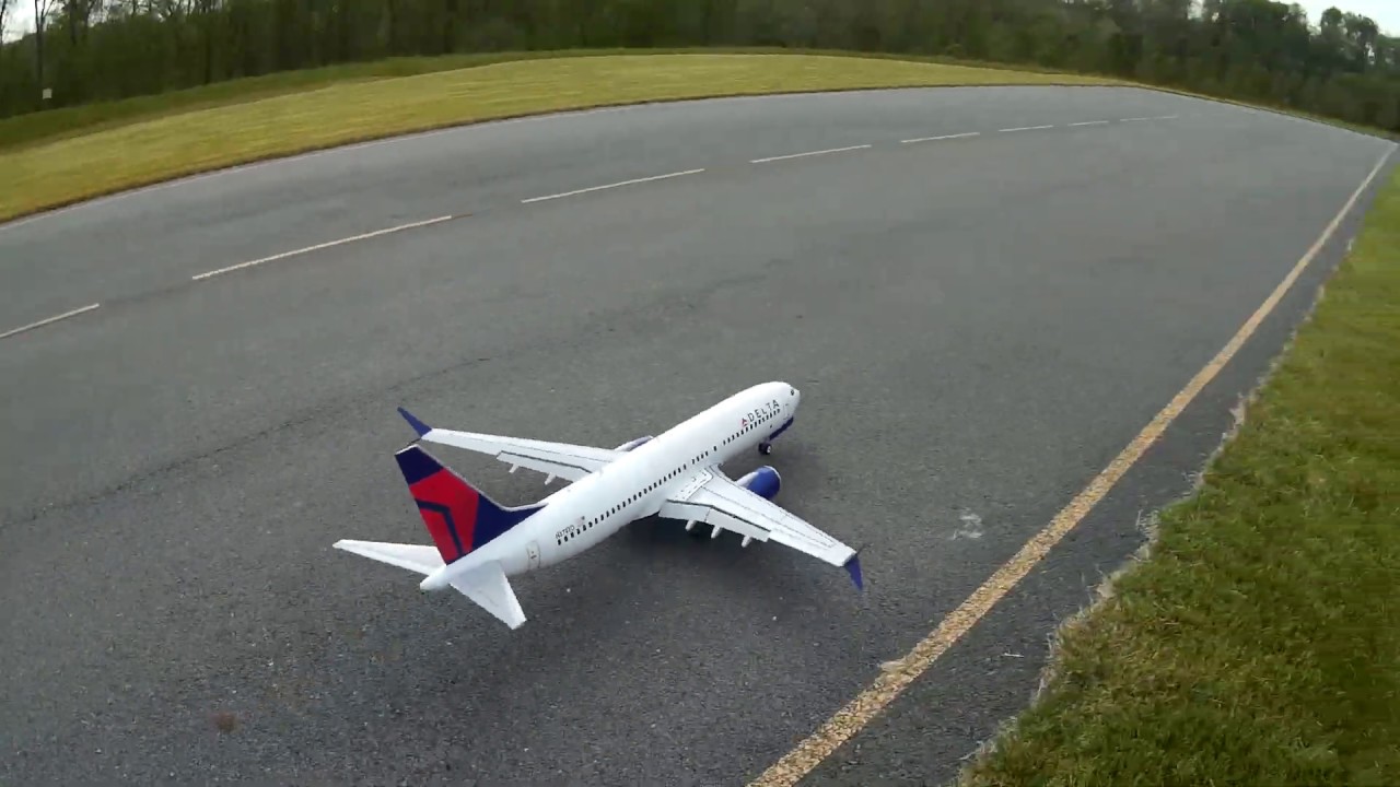 Freewing AL37 (aka Boeing 737 Max) - hat cam footage - YouTube