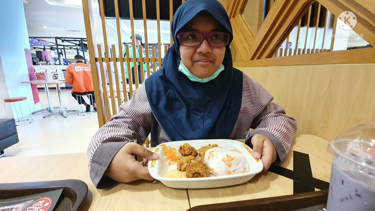 Mi Mapan, Transmart Jogja, Alun-alun Sidoarjo - YouTube