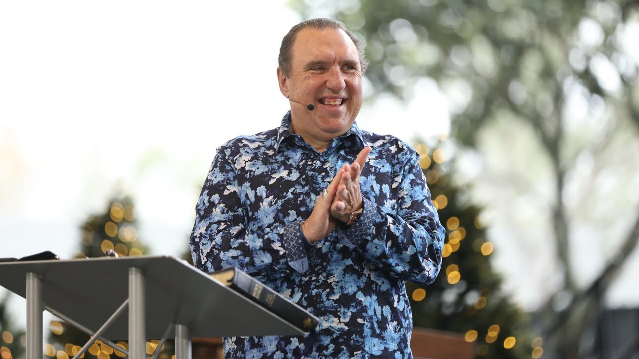 Worshipping the King by Bringing Your Treasure | Rodney Howard-Browne ...