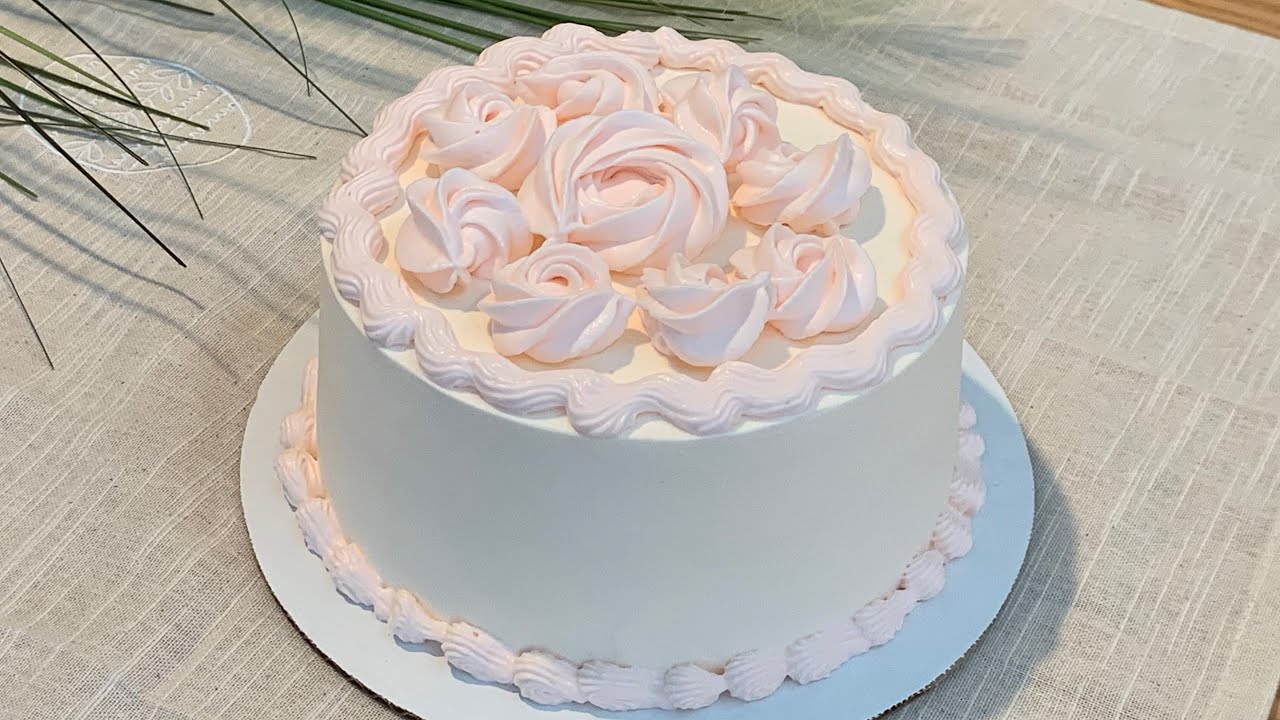 古早味蛋糕到底可不可以做裝飾蛋糕呢？ 口感好不好呢？Taiwanese Castella Decorated Cake - YouTube
