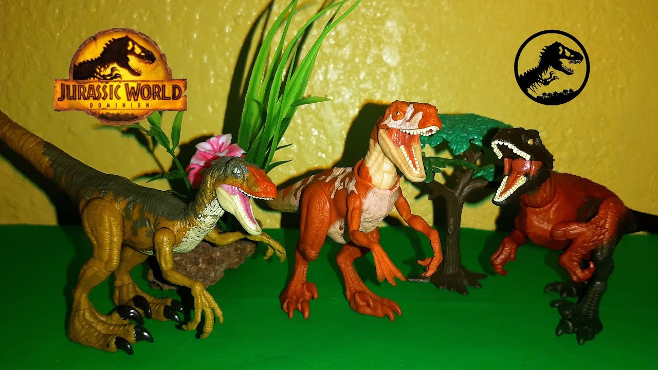 Atrociraptor Red Ferocious Pack Jurassic World Dominion - YouTube
