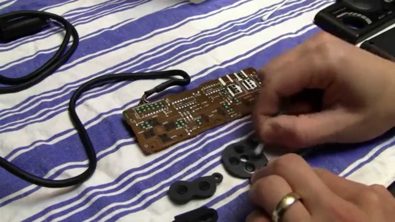 Cleaning and restoring video games and stuff (Part 5/5) - YouTube