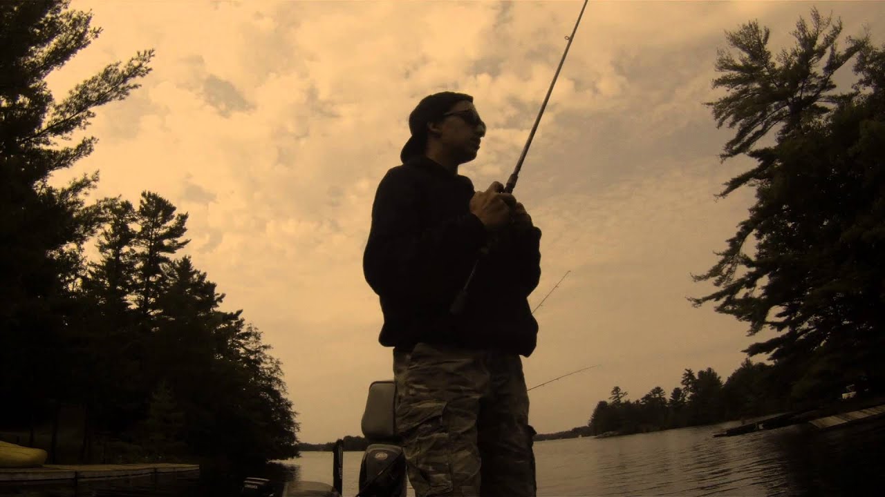Fishing with my little sister on Gloucester Pool! - YouTube
