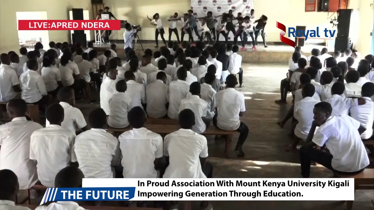 THE FUTURE APRED NDERA - YouTube