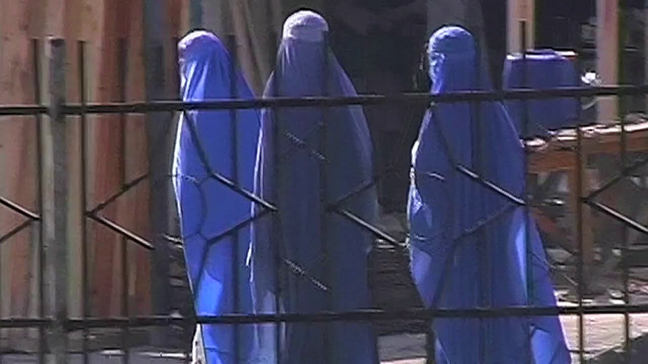 Burka Band - I Care For You - YouTube