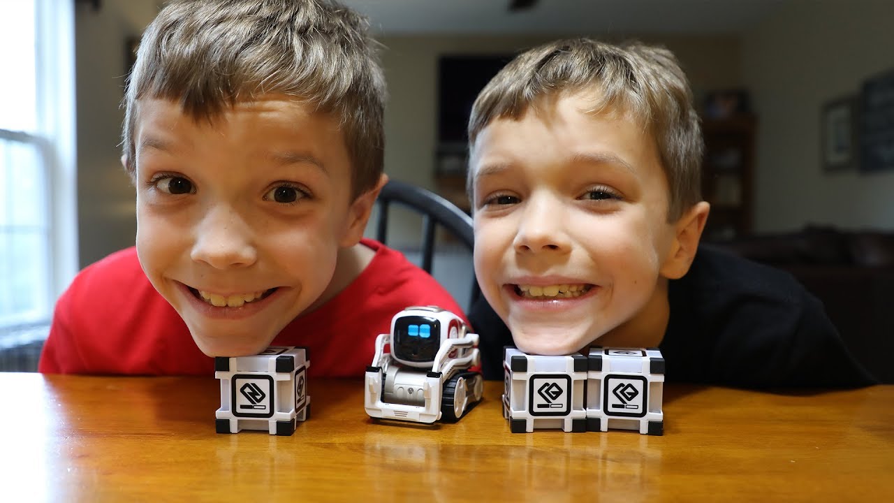 Twin vs Twin: Meet Cozmo! Our New Pet Robot! Fun Family Toy for Kids ...
