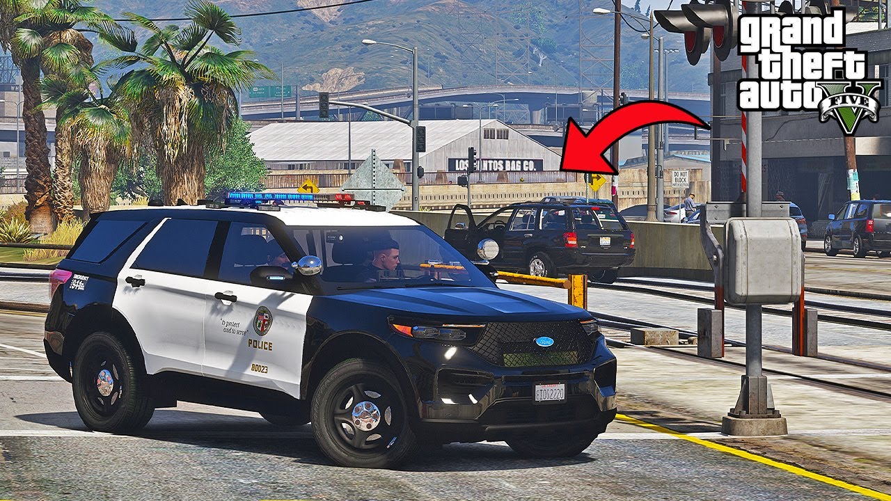 LAPD Rescues Train in 60 Seconds! | GTA 5 Police Mod | Real Life LA ...