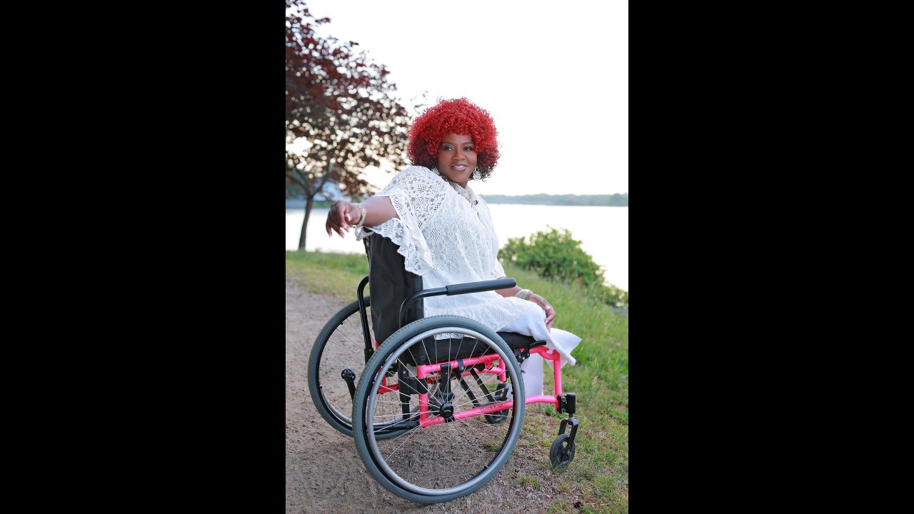 Legless Amputee Beauty its not Hump Day It’s Stump Day - YouTube