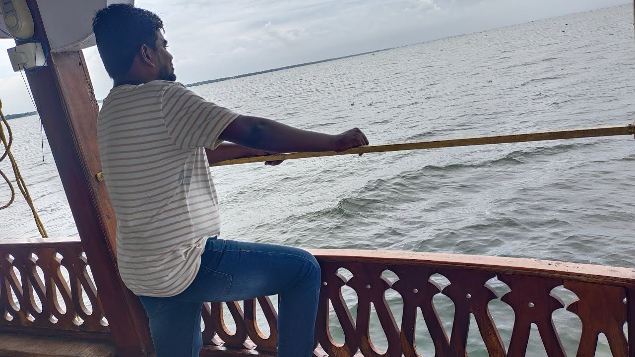 #Boathouse #படகு வீடு #one day stay in Boat🚢 house at #Komarakom # ...
