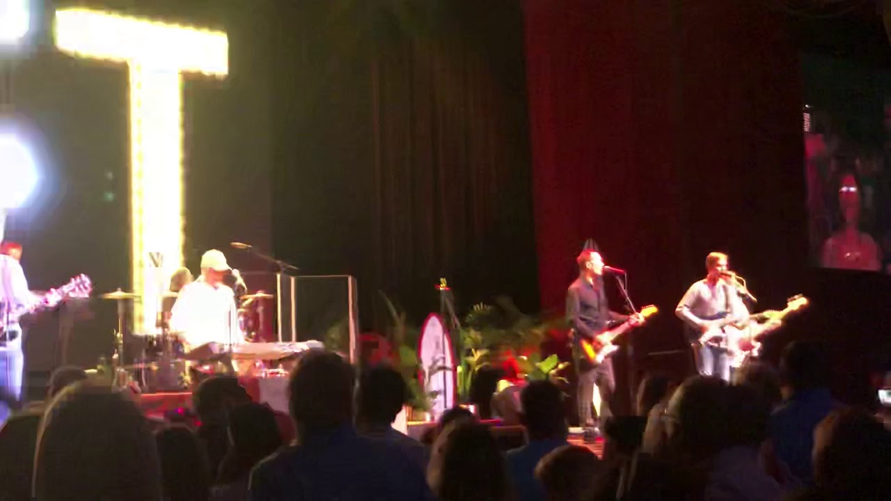 The Beach Boys I Get Around live Atlantic City 7/27/19 Mark G Etess ...