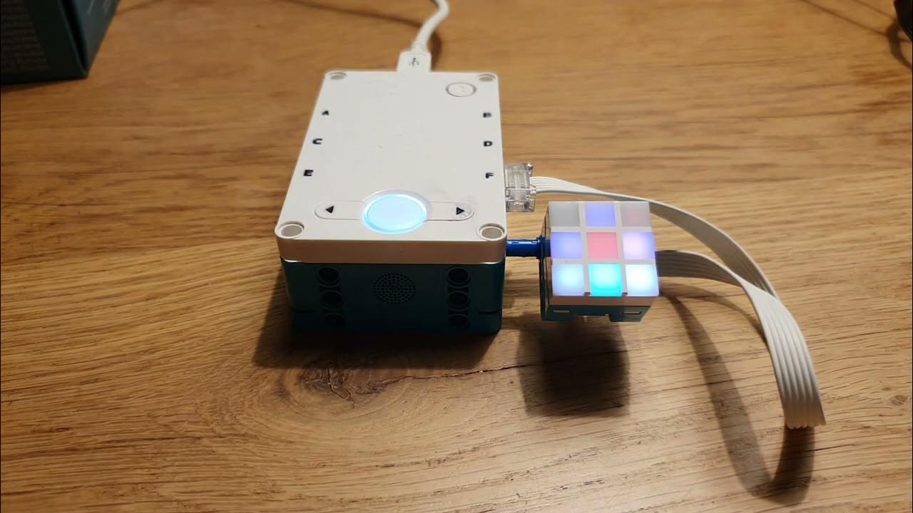 Python: Robot Inventor hub controlling the 3x3 LED matrix - YouTube