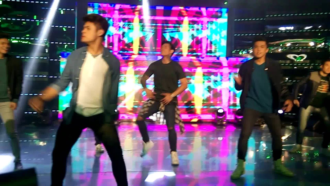 Showtime_Hashtag Zeus - YouTube