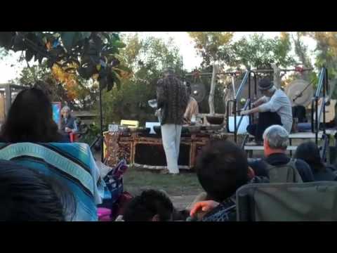 Sound bath at Snow Goose Festival Oceanside, Ca 11/22/2009 - YouTube