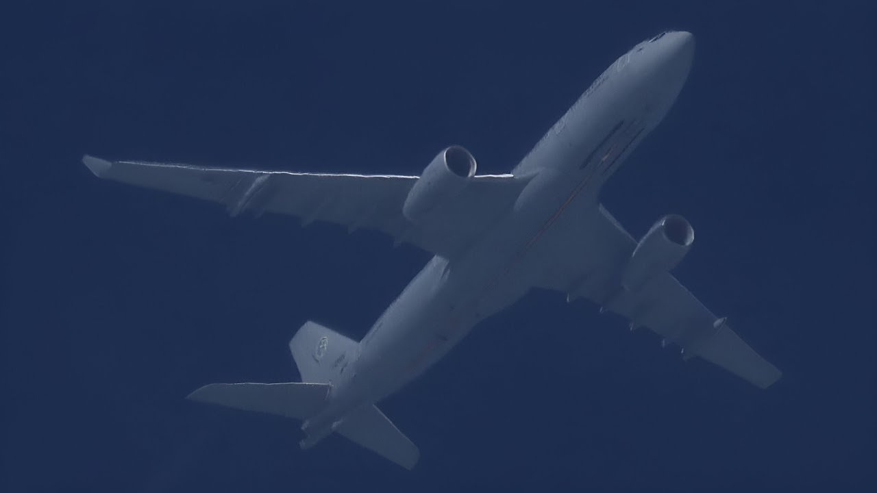 (4k) Airbus A330-243MRTT (A332) NATO T-055 8750m 746km/h (odległość: 16 ...