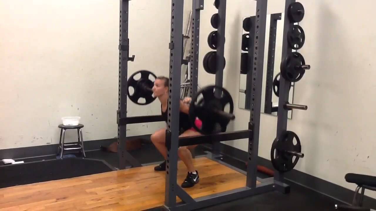 Renee Haack - Max Squat - YouTube