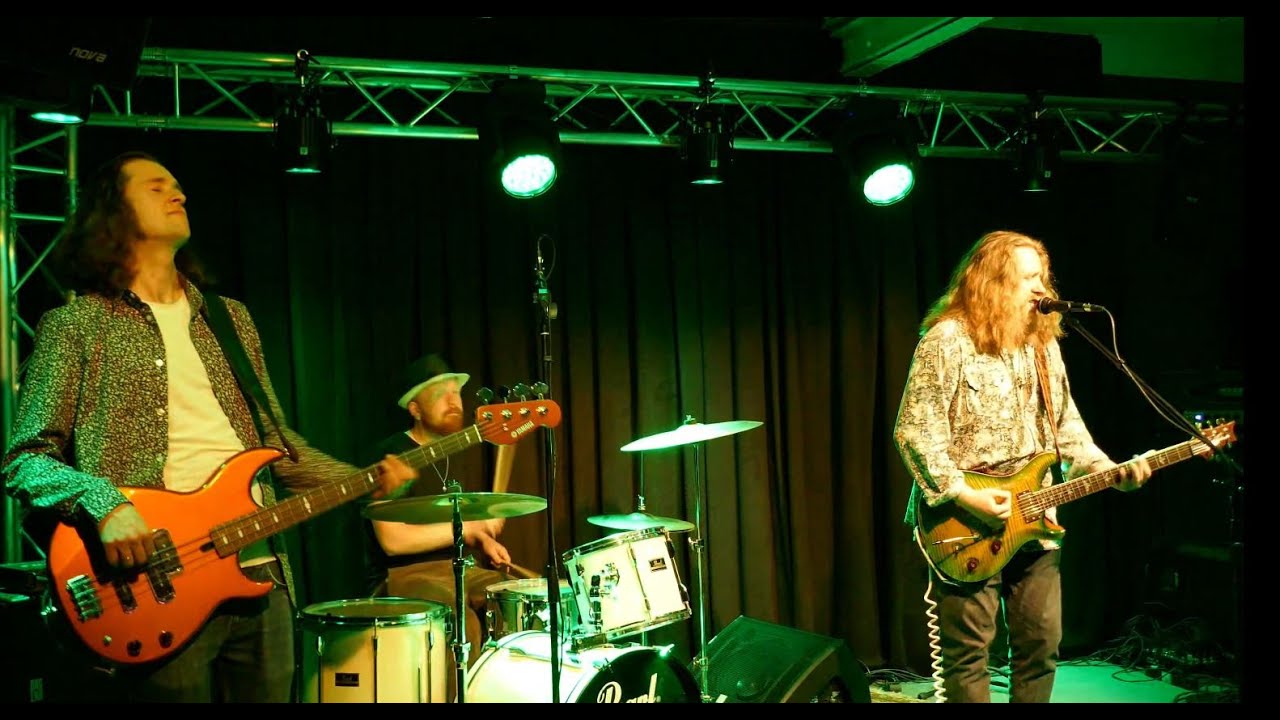 Mike Seeber Trio - ist ein echter Tipp für alle Blues Rock Fans - YouTube