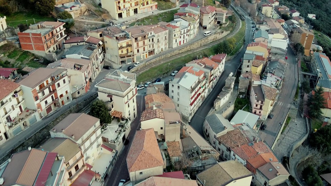 Seui ore 19 Sardegna - YouTube