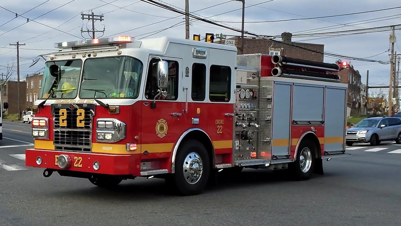 PFD Engine 22-52 Responding - YouTube
