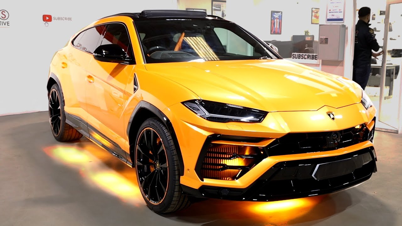 Flashing UNDERGLOW & Grill Lights! | BRAND NEW Lamborghini URUS! - YouTube