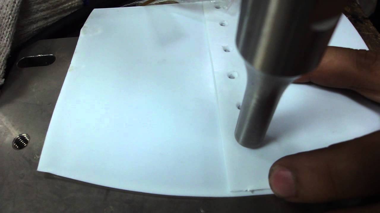 SUW-0828 / How to use Ultrasonic Portable Welder to do spot welding ...