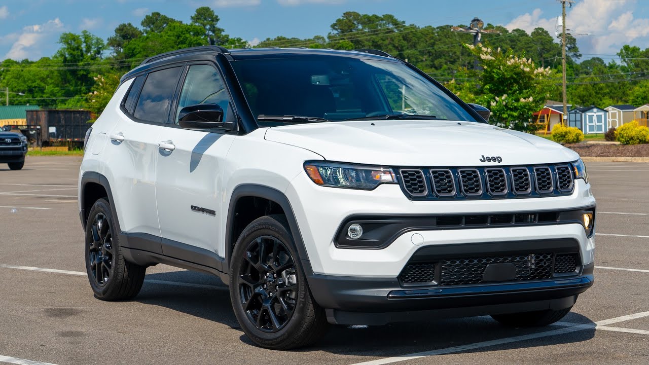 👉2024 Jeep Compass Latitude (Altitude package) 4x4 - YouTube