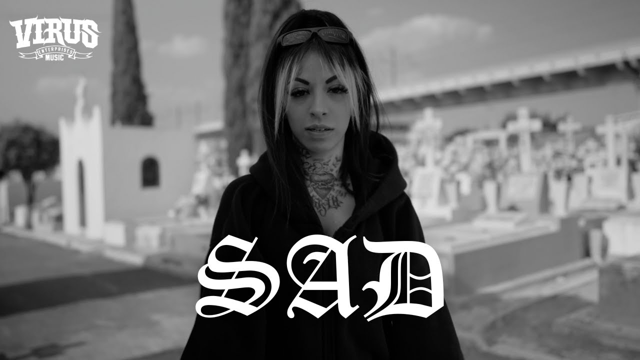 Little Smoking // SAD (VIDEO OFICIAL) - YouTube