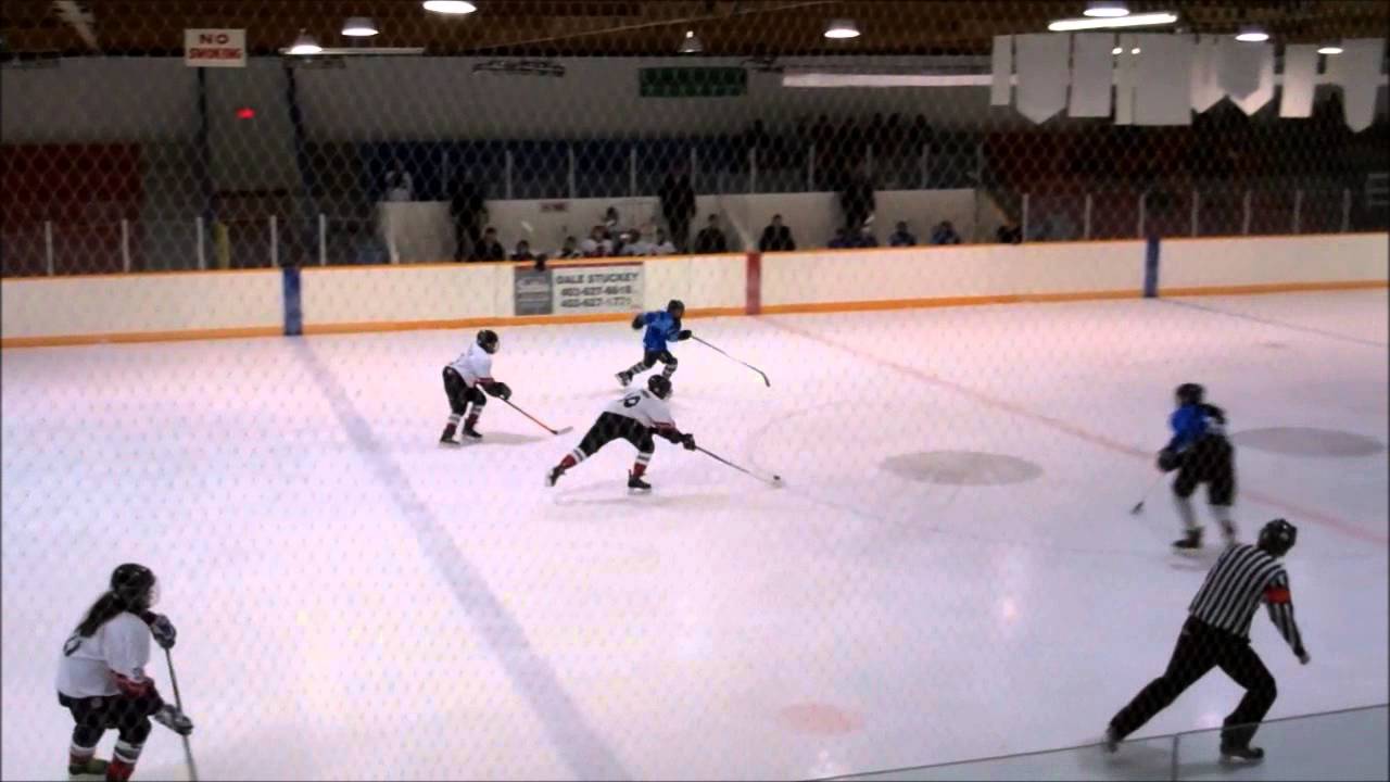 1401 Peewee Chinooks vs Cardston Thunder - YouTube
