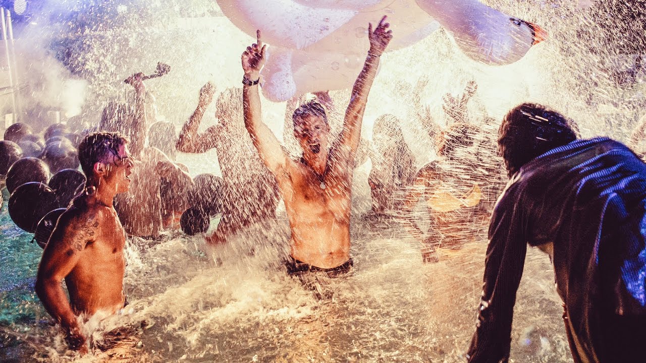 #BROTHERS in Colombia! Feat. Stephen James - YouTube