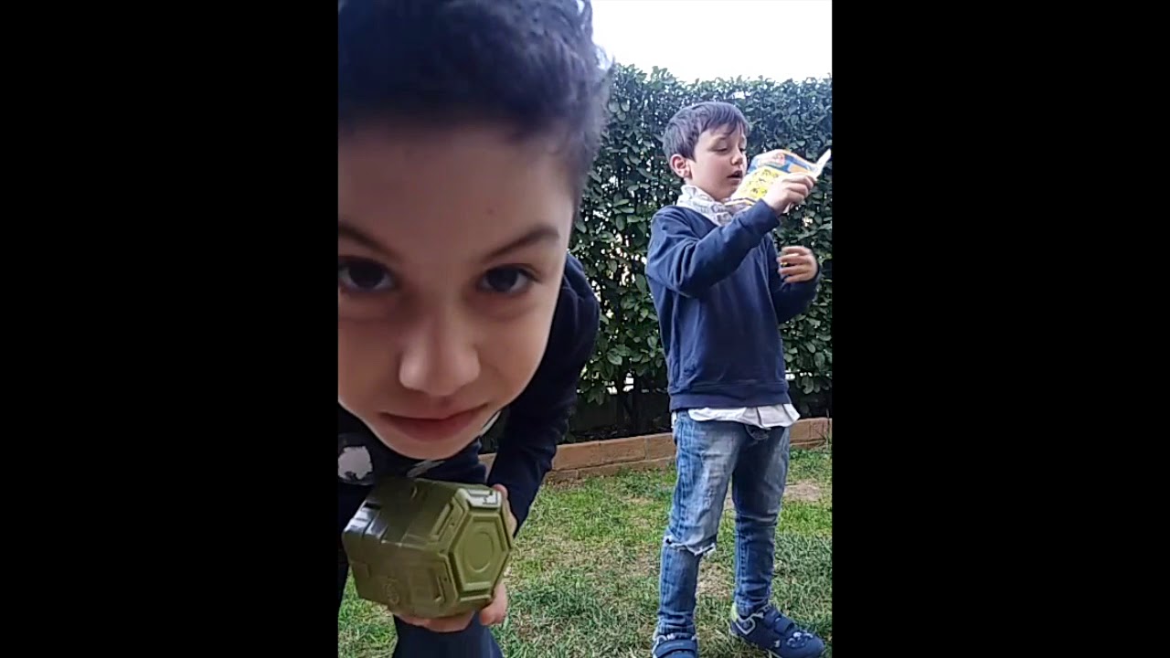 il ready 2 robot - YouTube