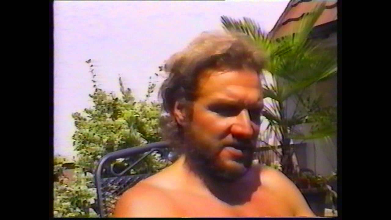 Wolf & Val on Real Holiday Show.mpg - YouTube