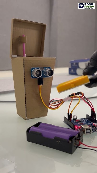 DIY Smart Dustbin using Arduino #roboarmy #ultrasonicsensor #scienceproject - YouTube