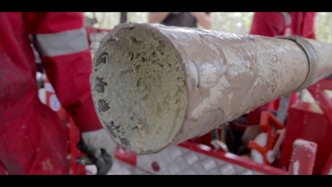 Dando Terrier Sampling Mineral Sands - YouTube
