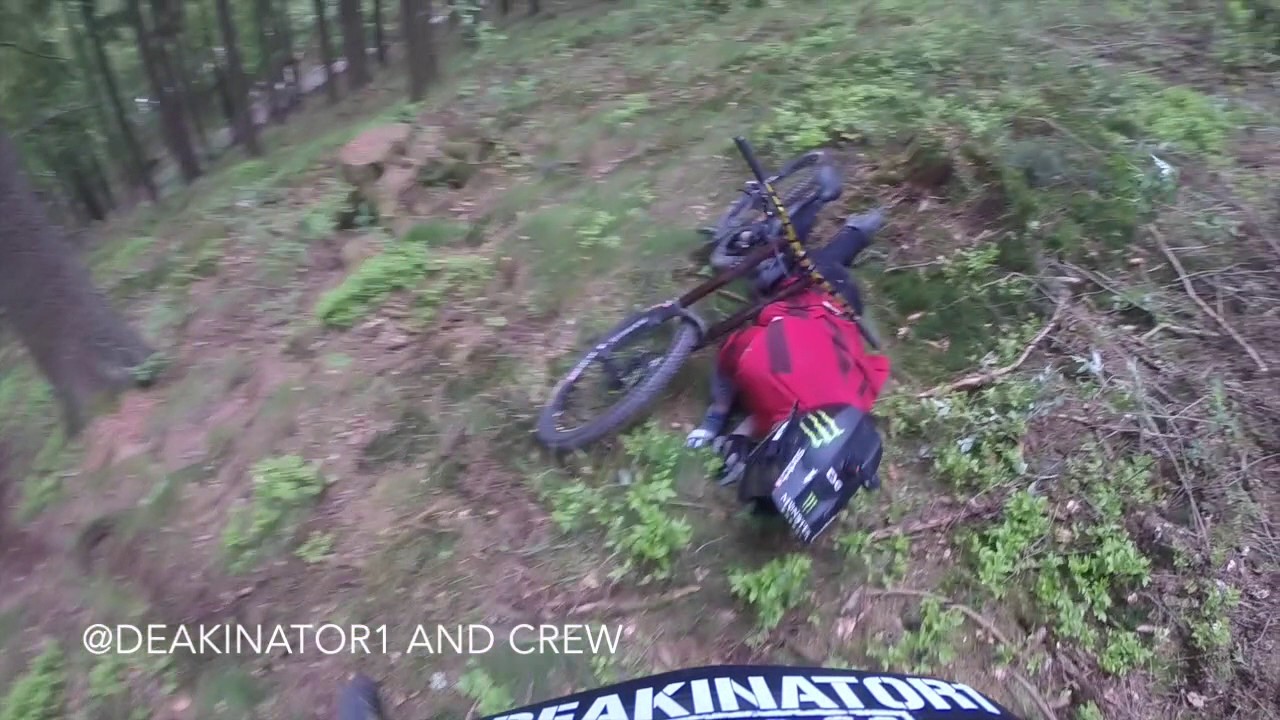 Freeriding with Crashes!!! Ben Deakin, Sam Pilgrim, and crew show you ...